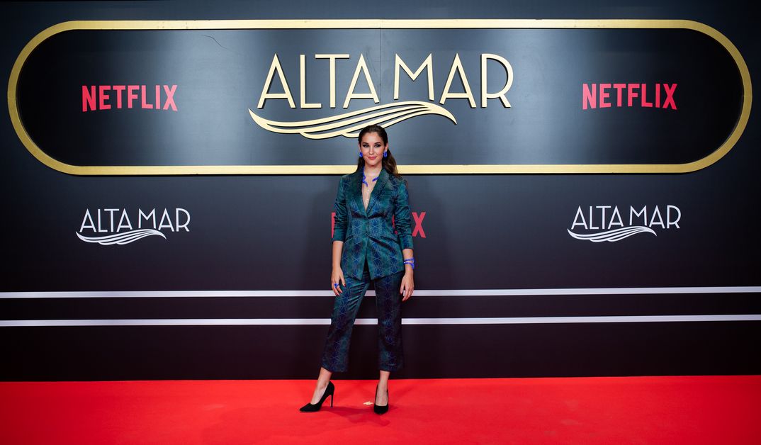 Así ha sido la alfombra roja del estreno de "Alta mar" - magazinespain.com