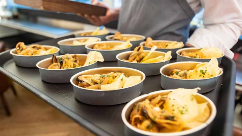 Conservas Albo celebra su 150 aniversario con el chef Dani García en ...